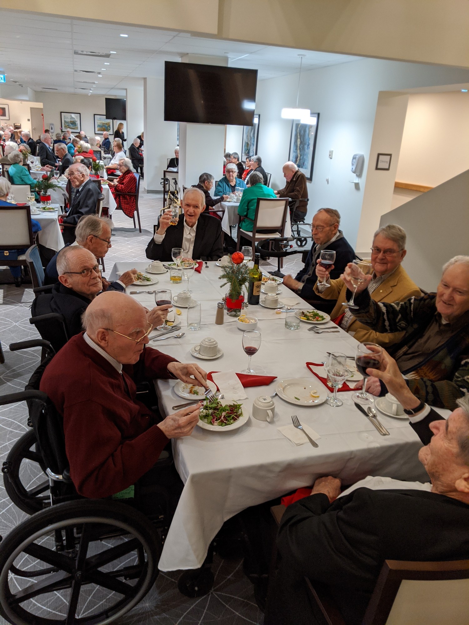 Senior Living Christmas Dinner 2019 | Presentation Manor